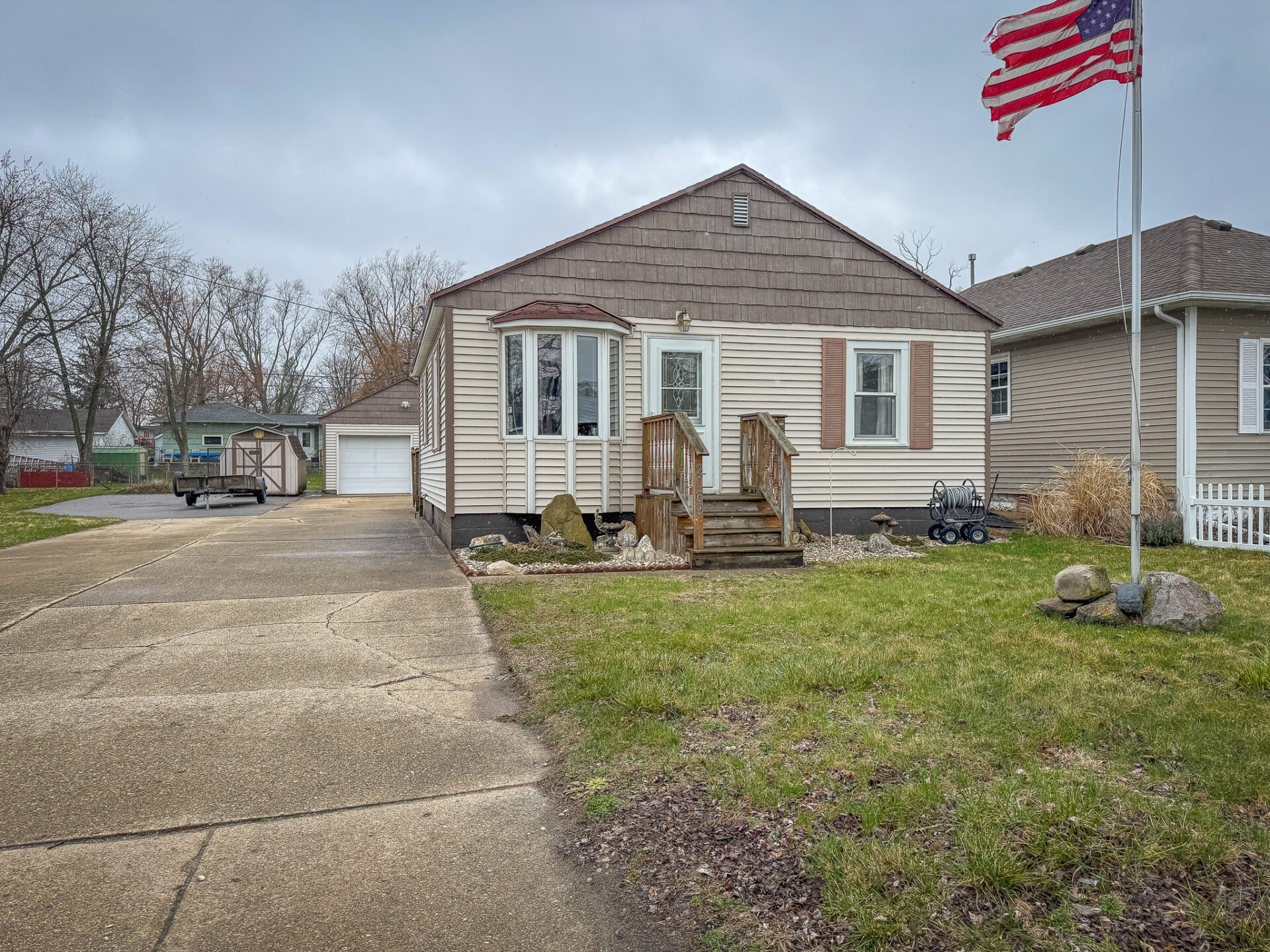 2069 Crowley Street, Muskegon, MI 49441 - Trophy Class Real Estate
